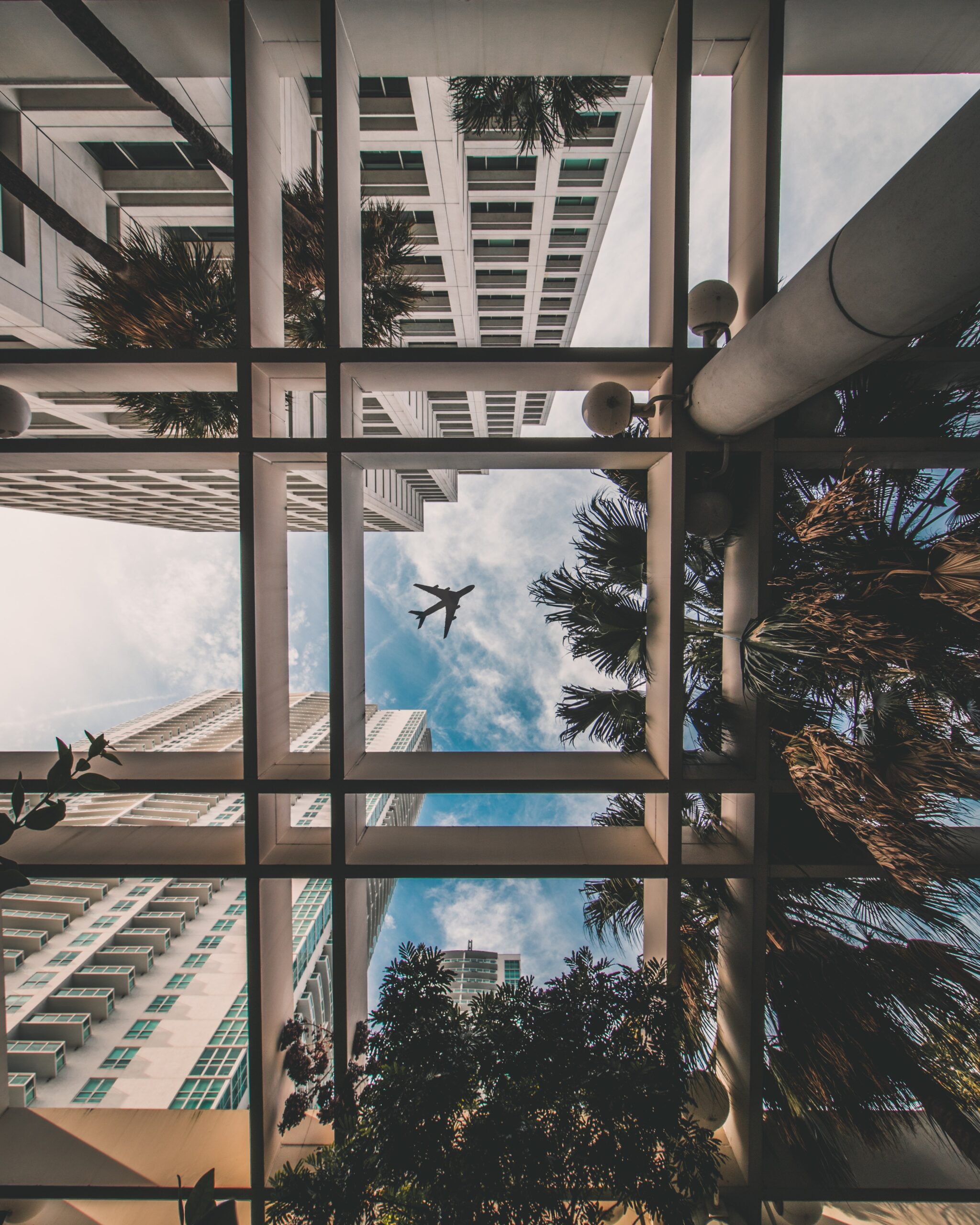 What to Look for in a Commercial Lease Agreement as a Tenant – Sirulnik Law